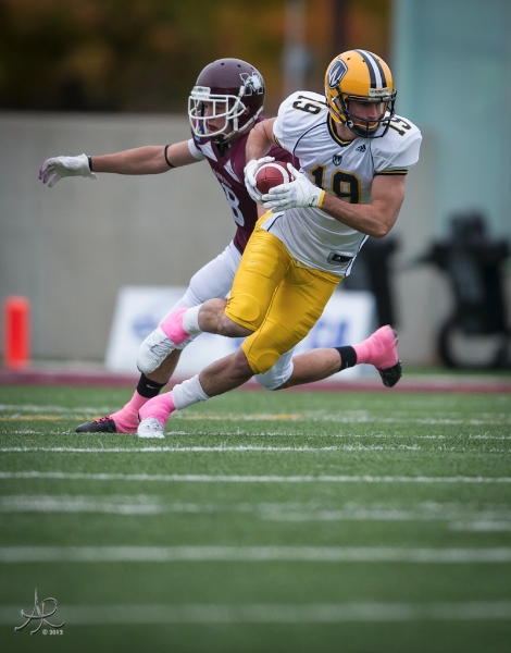 Homecoming MACNESS! McMaster University – Aerial Promotions.ca