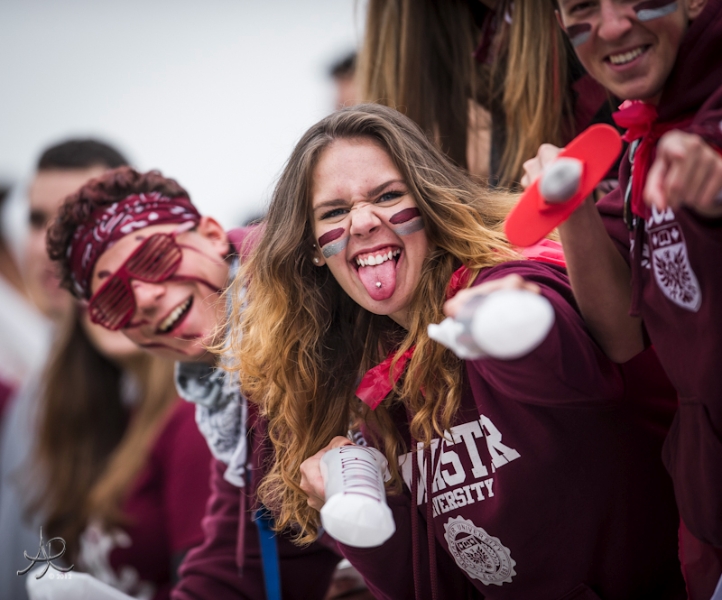 Homecoming MACNESS! McMaster University – Aerial Promotions.ca